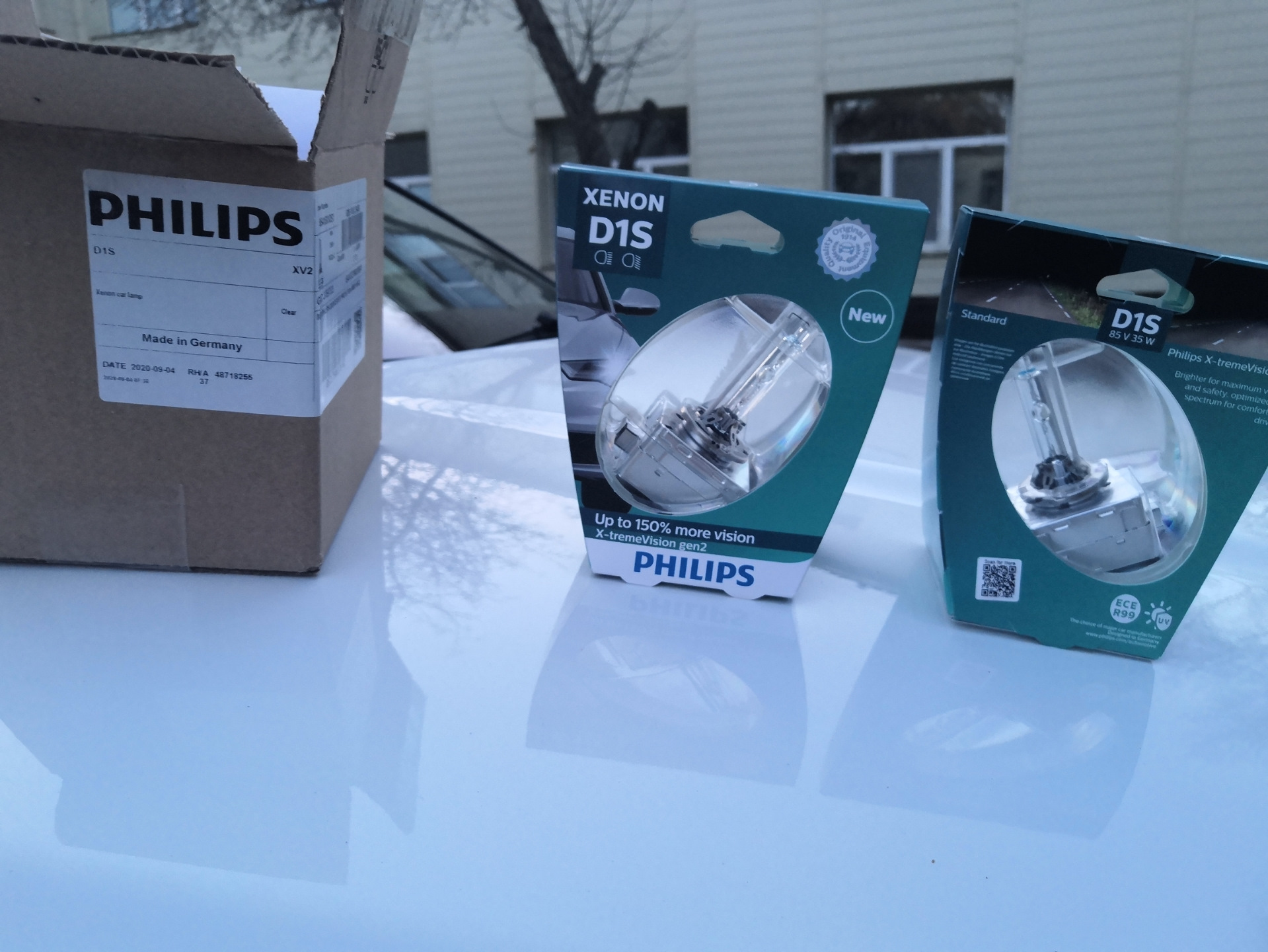 Ксенон Philips — Volvo XC70 III дизель, 2,4 л, 2013 года | расходники ...